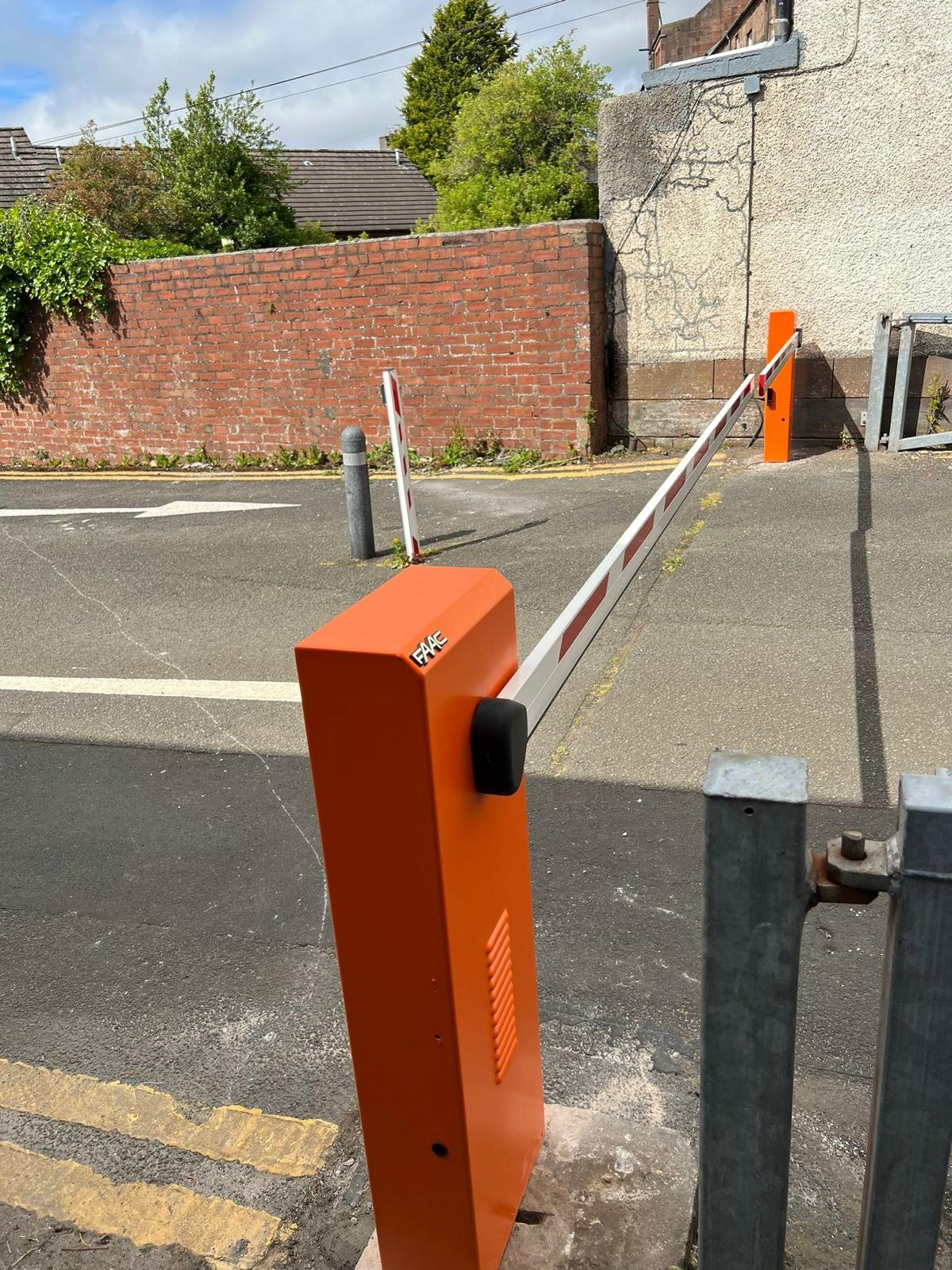 Garden Gate Installations Glasgow & Edinburgh | Automatic Traffic ...