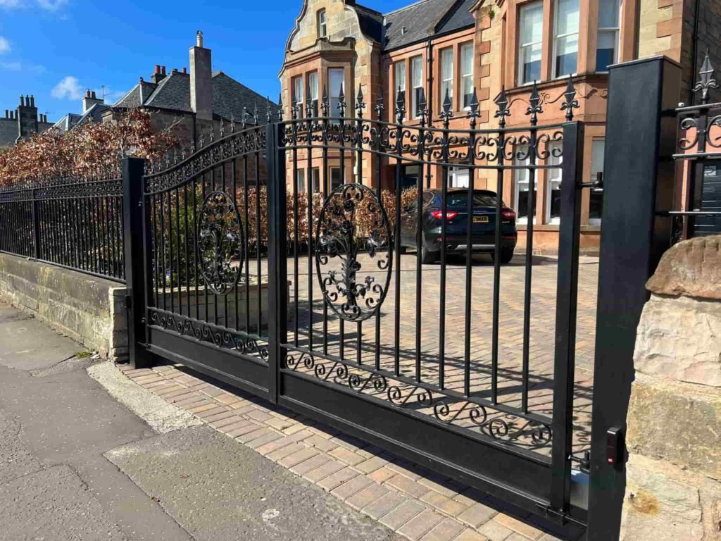 How Do Automatic Gates Work? | Gate Automation in Glasgow & Edinburgh